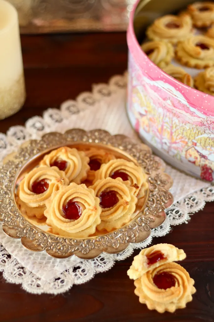Leckere Ochsenaugen mit Marzipan backen! Rezept mit Gewinnspiel! SCCC ...